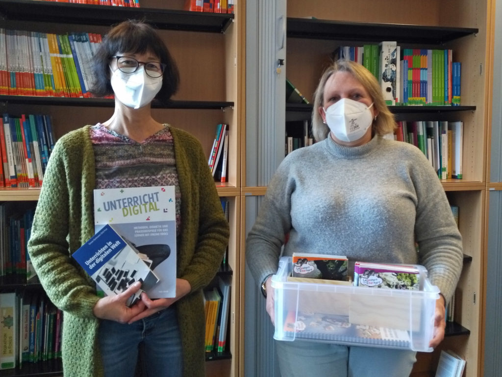 Die Präsenzbibliothek ist nun Ausleihbibliothek! – Kommunales ...